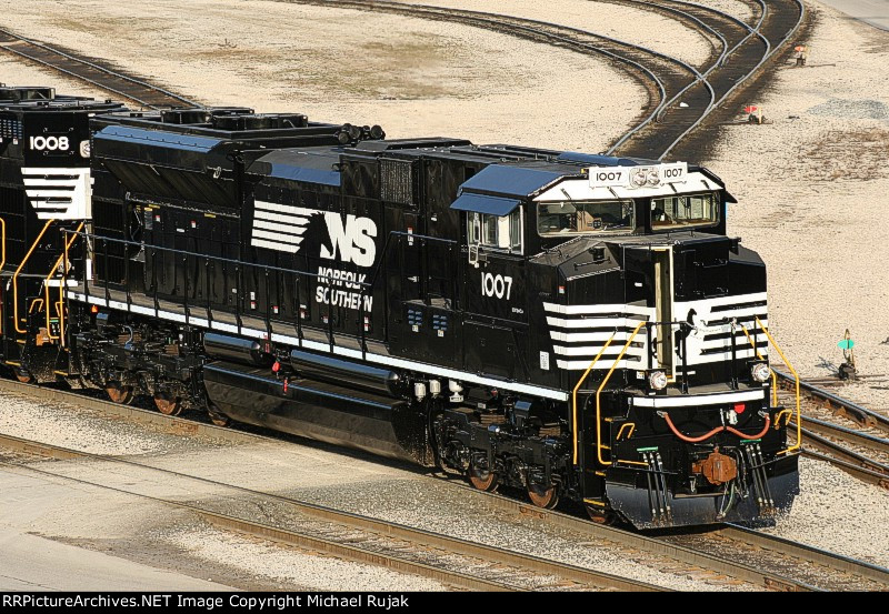 NS 1007